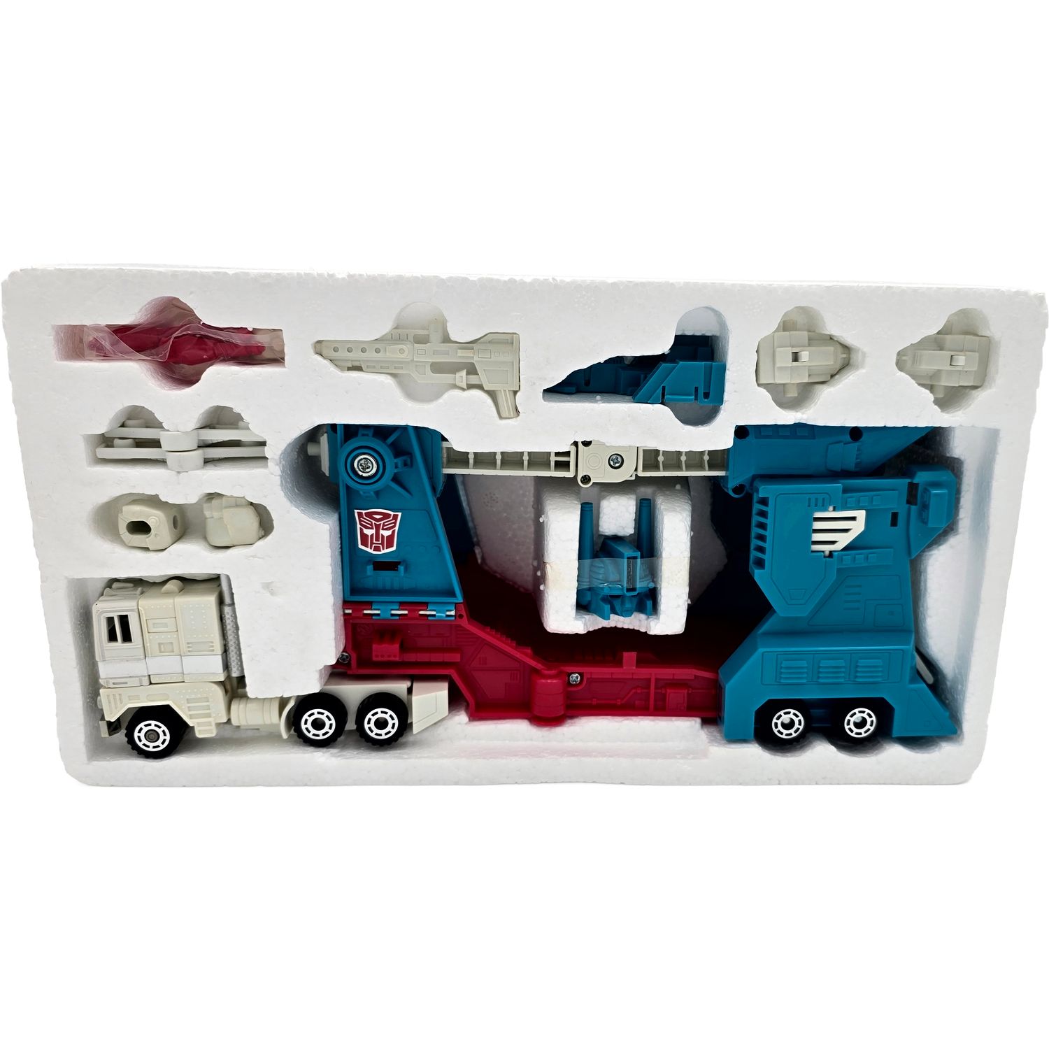 Ultra Magnus MIB Unused! - Buy Transformers
